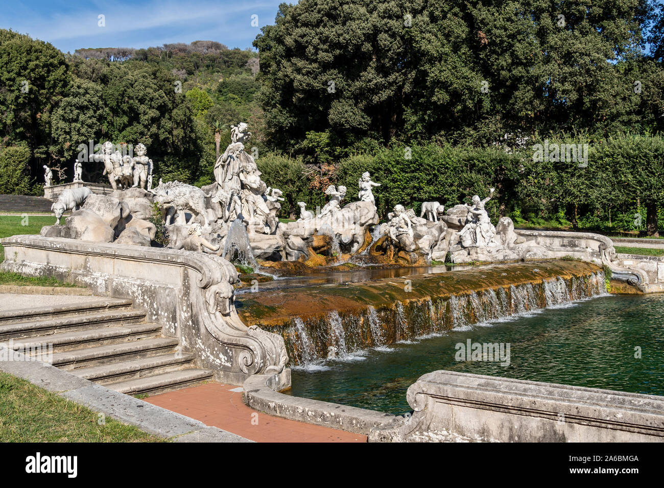Adonis statue hi-res stock photography and images - Alamy