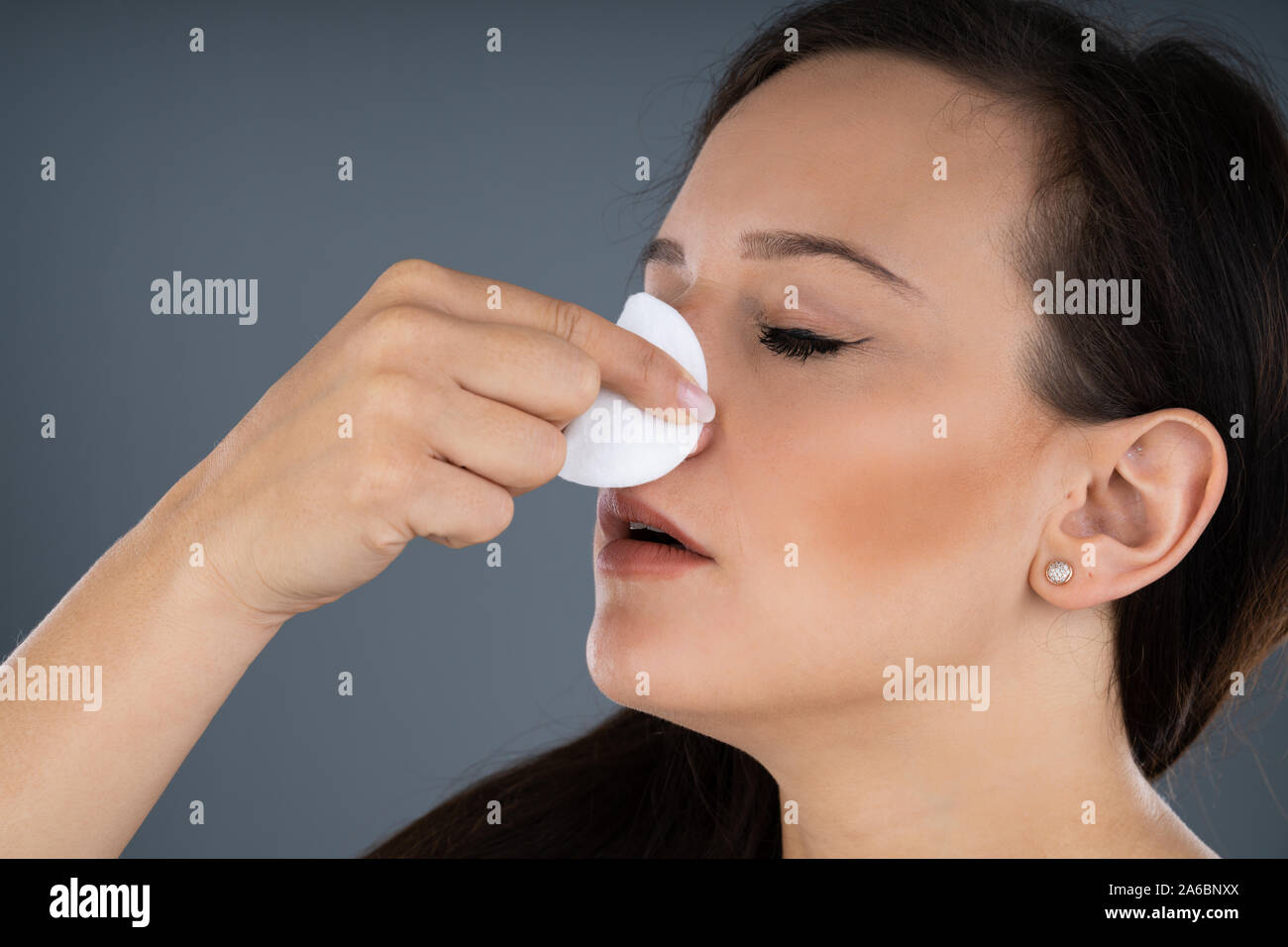 Nose bleed woman hi-res stock photography and images - Alamy