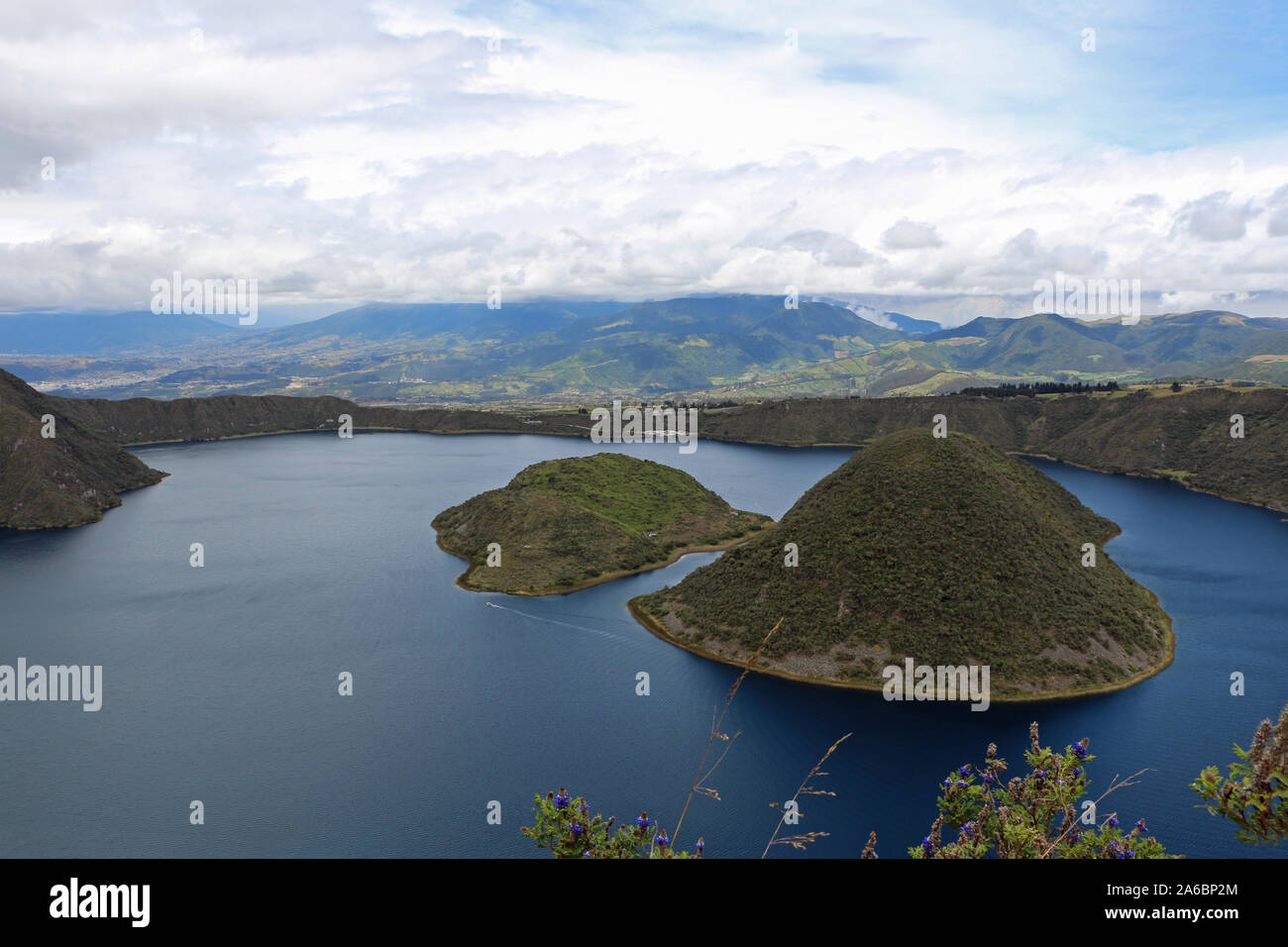 Cuicocha crater lake hi-res stock photography and images - Alamy