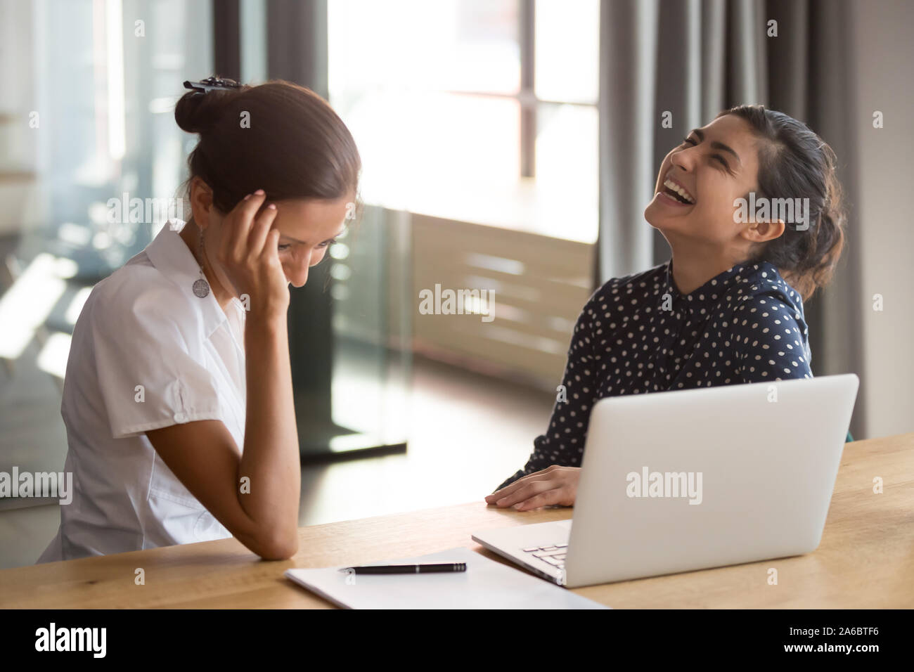 Real people fun office hi-res stock photography and images - Alamy