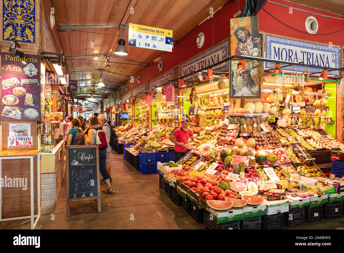 Seville food market hi-res stock photography and images - Alamy