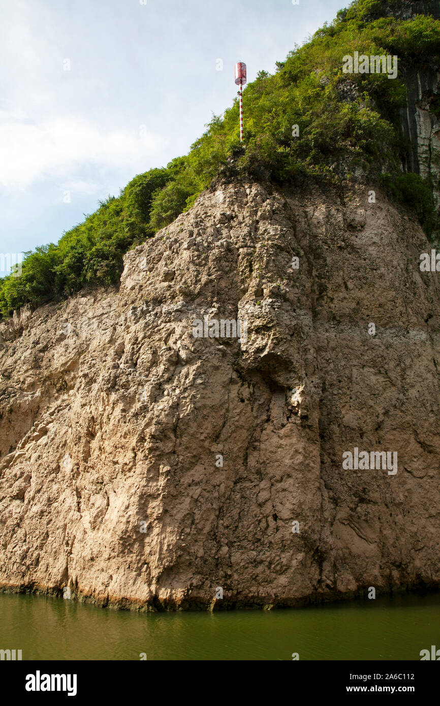 Exposed rock showing different water levels on China Shennong Stream ...