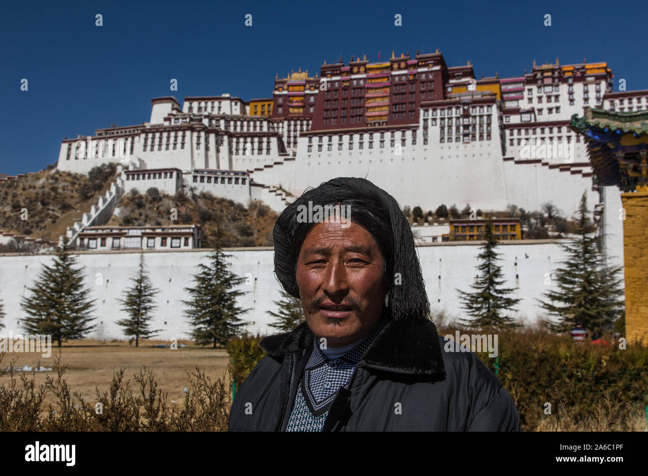 A Tibetan Buddhist pilgrim from the Kham region of eastern Tibet visits ...