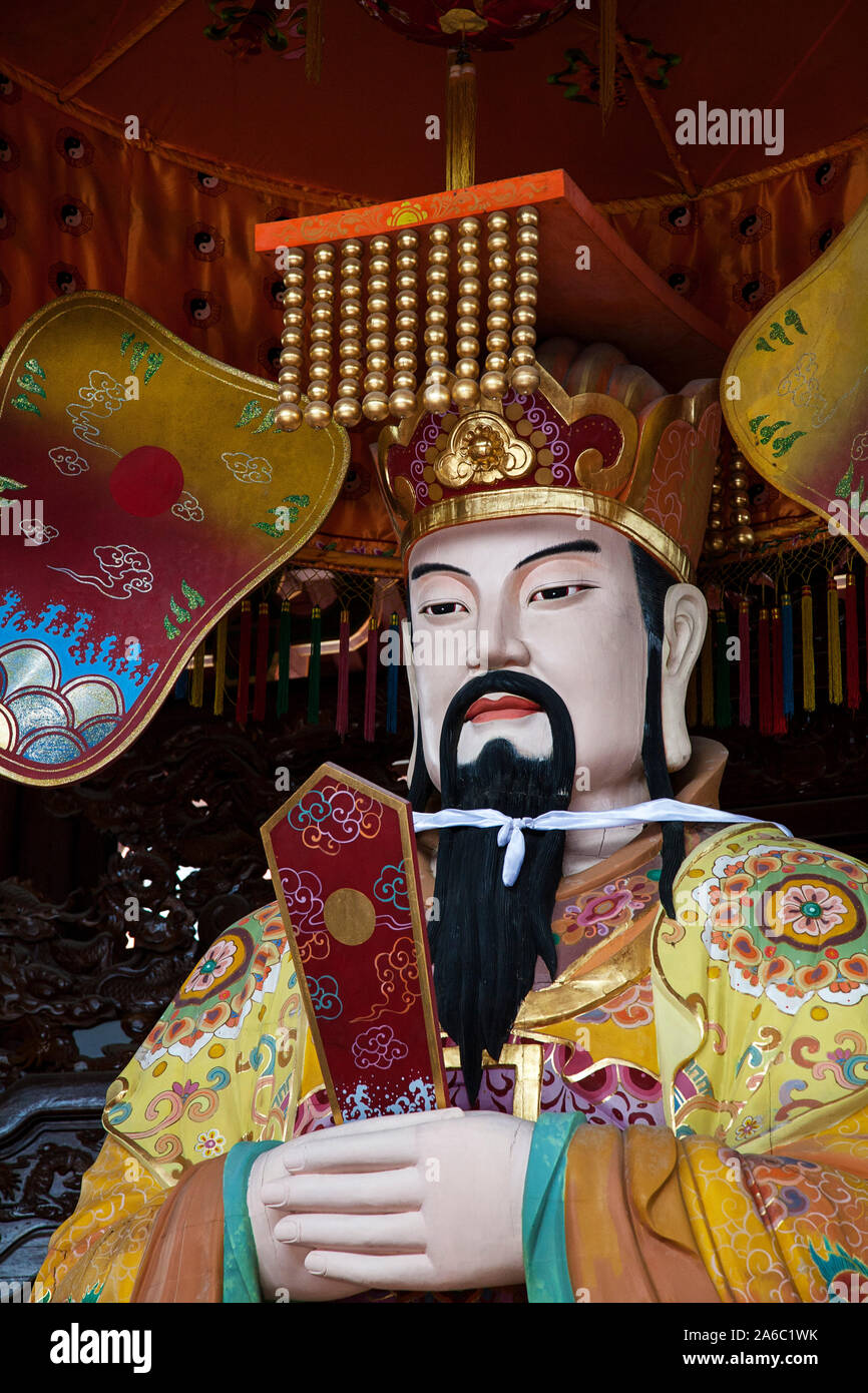 Sculpture model of traditional Chinese elder in Ghost City of Fengdu ...