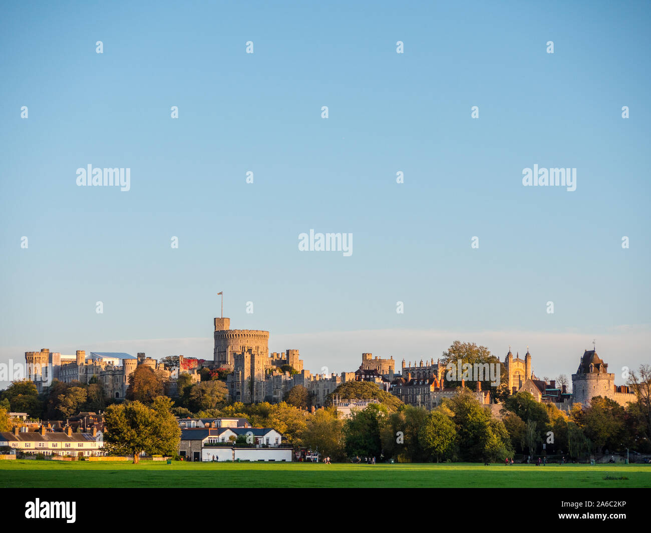 Windsor village uk hi-res stock photography and images - Alamy