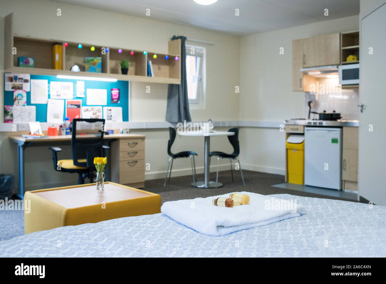 A student halls of residents room at university Stock Photo - Alamy