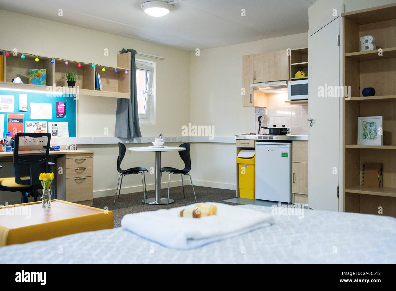 A student halls of residents room at university Stock Photo - Alamy