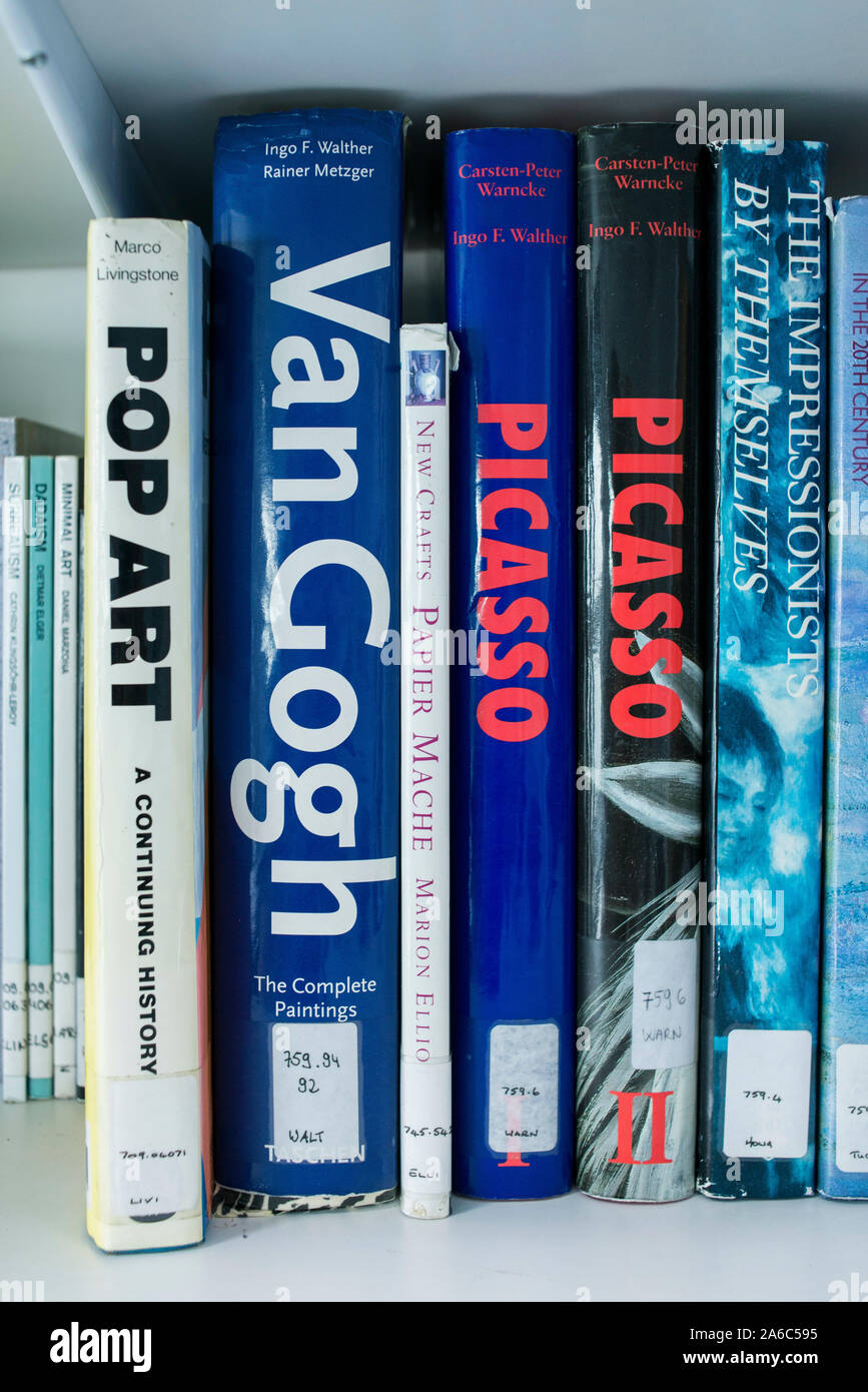 An empty art classroom with art equipment Stock Photo - Alamy