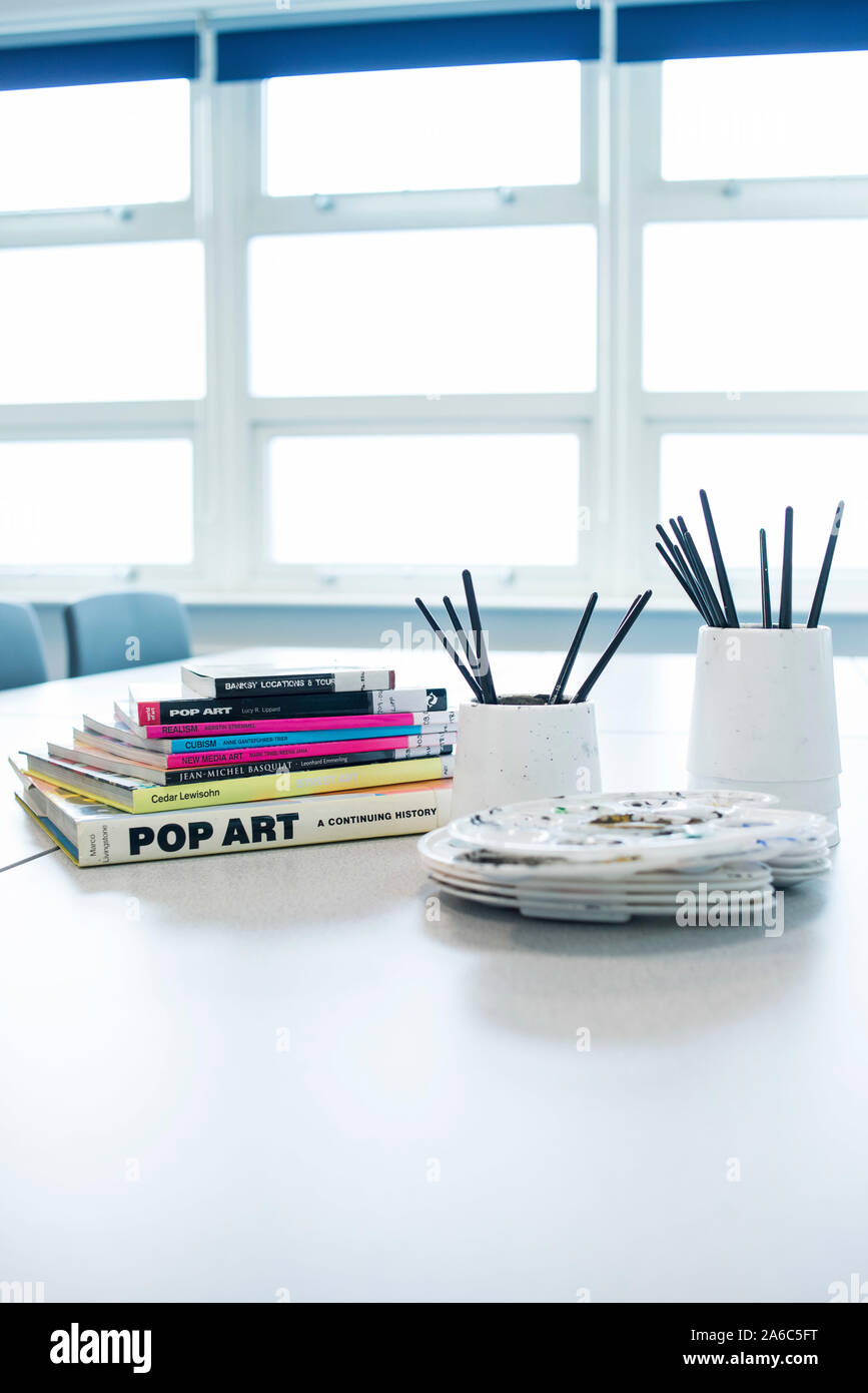 An empty art classroom with art equipment Stock Photo - Alamy