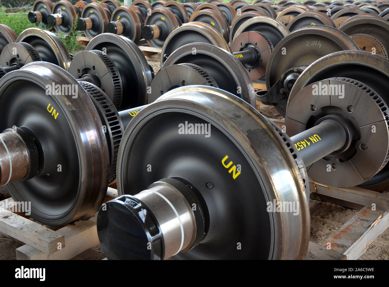 Parts of trains hi-res stock photography and images - Alamy