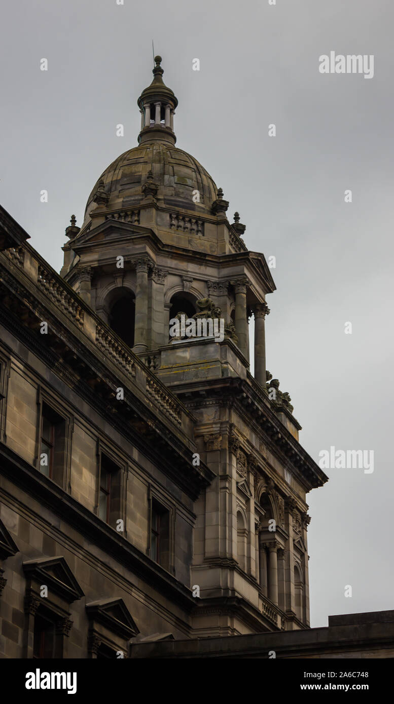 A picture of an upper section of the Glasgow City Chambers ...