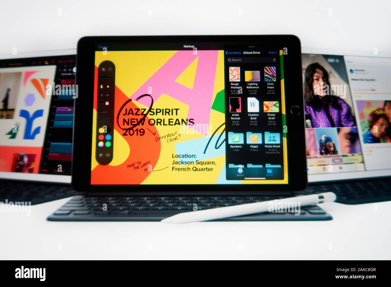 Ipad education hi-res stock photography and images - Alamy