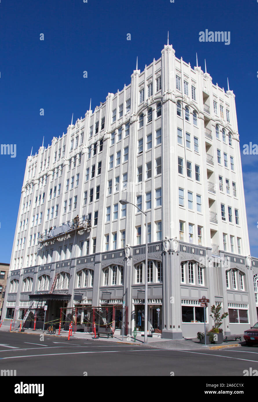 The residential building, the tallest in Astoria town that has less ...