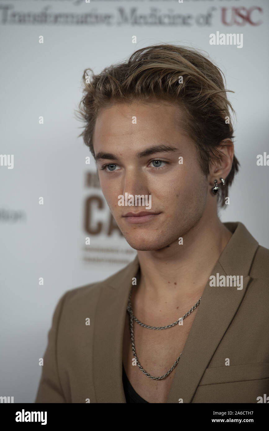 Mitchell hoog hi-res stock photography and images - Alamy