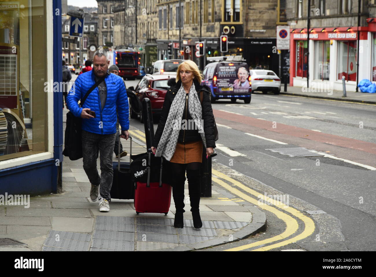 Everyday city life hi-res stock photography and images - Alamy