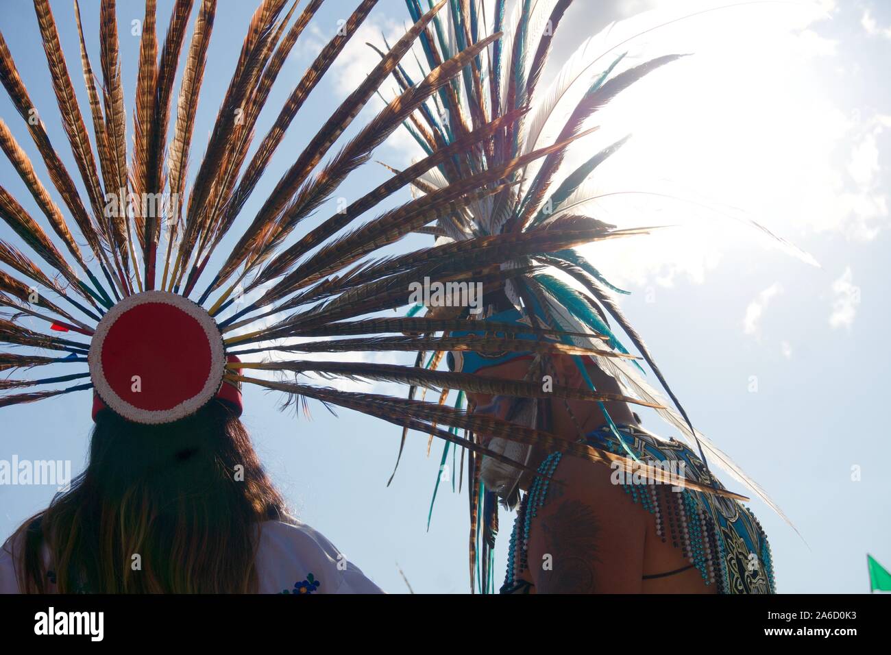 Aztec costume hi-res stock photography and images - Alamy