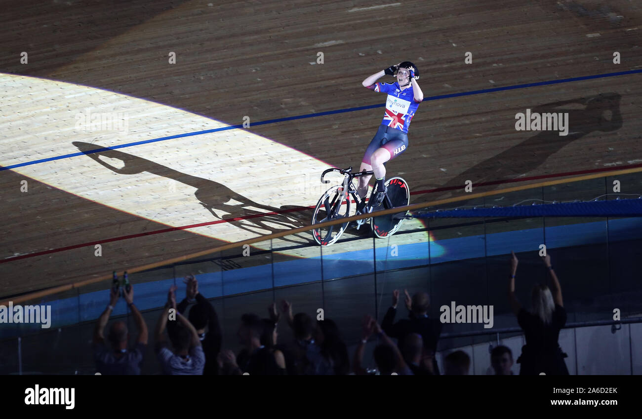 Great britains kate archibald celebrates winning elimination race hi ...