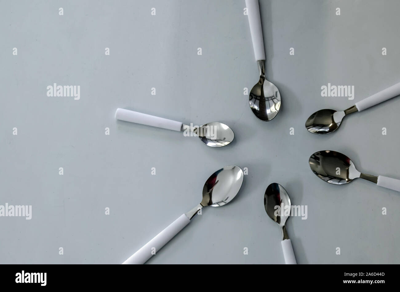 Few circle hi-res stock photography and images - Alamy