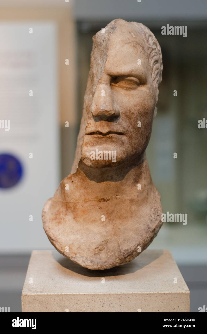 A bust of a head at a museum Stock Photo - Alamy