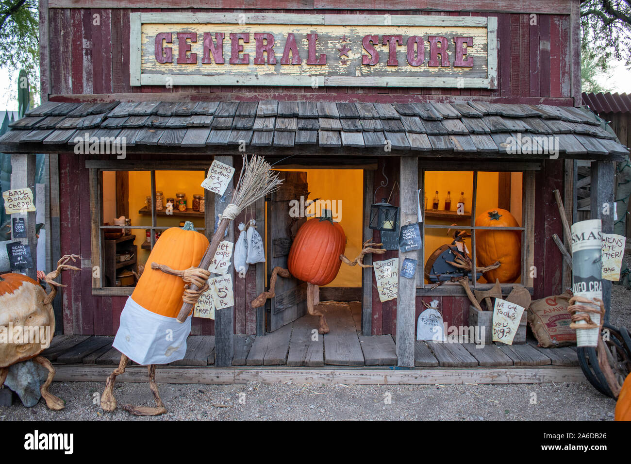Vintage general store Stock Photo - Alamy