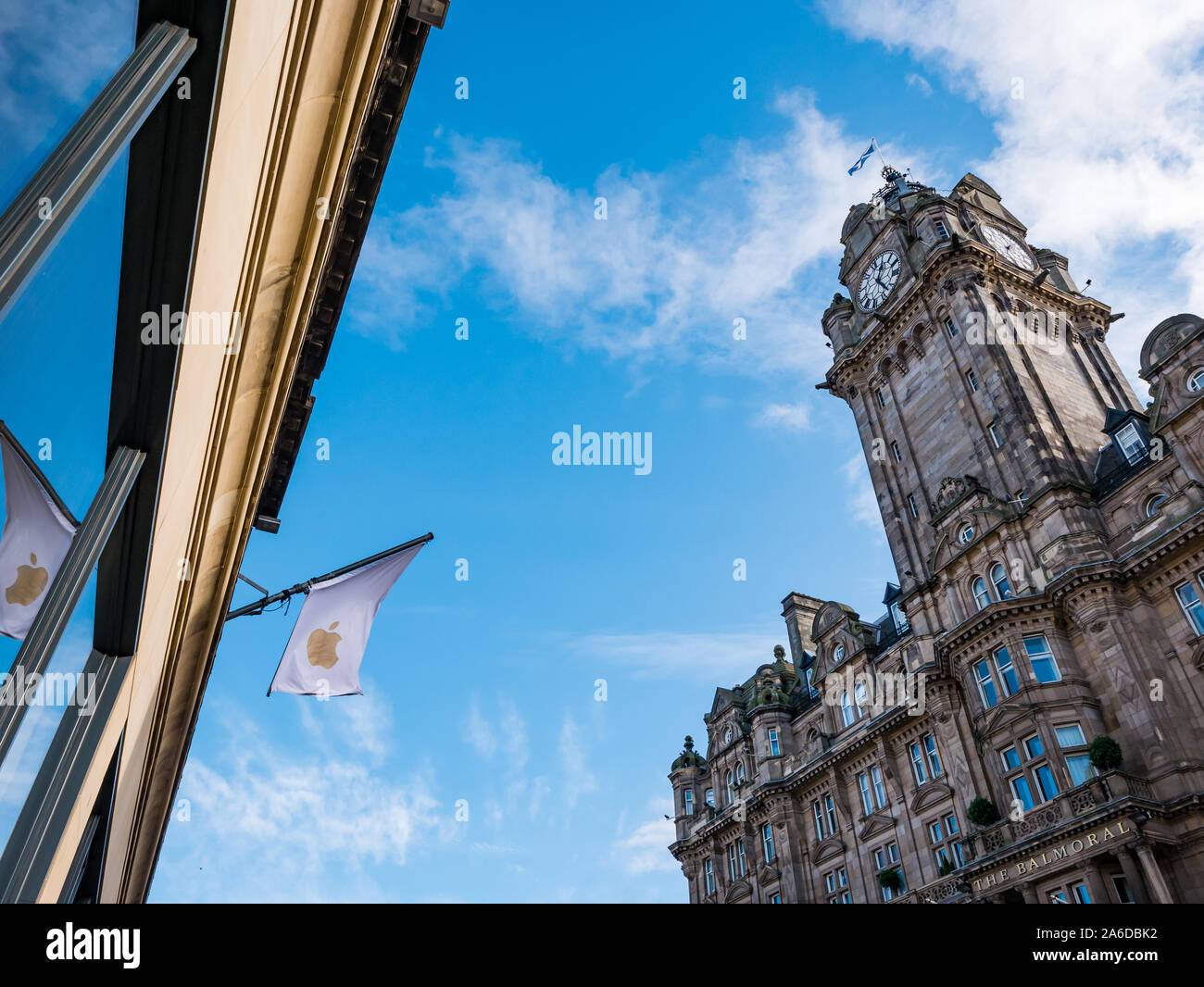 Apple Store Logo High Resolution Stock Photography and Images - Alamy