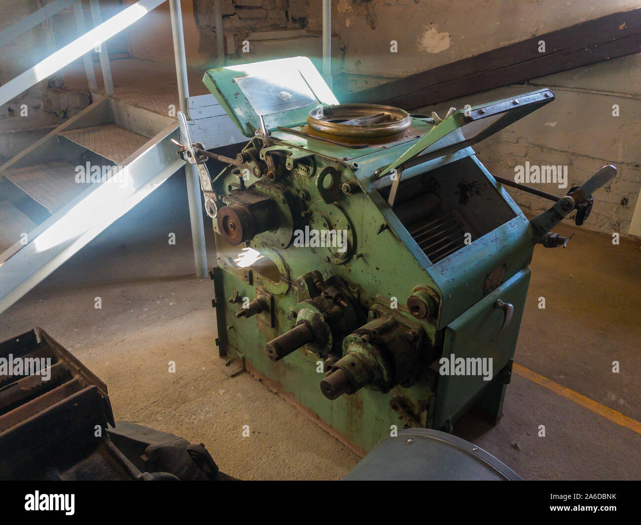 Grain crusher hi-res stock photography and images - Alamy