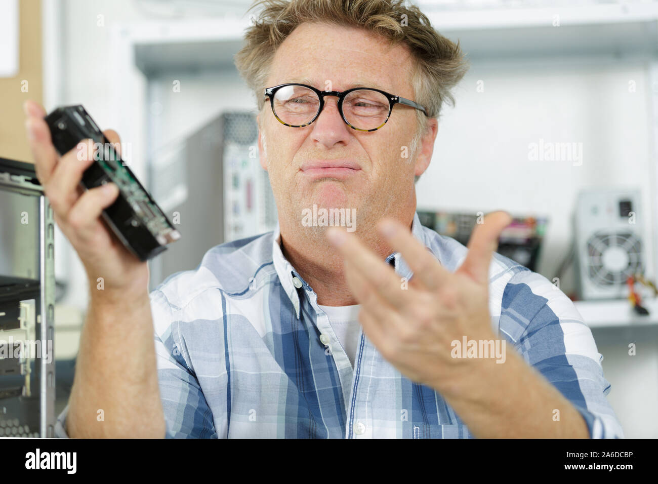 Computer motherboard stethoscope hi-res stock photography and images ...