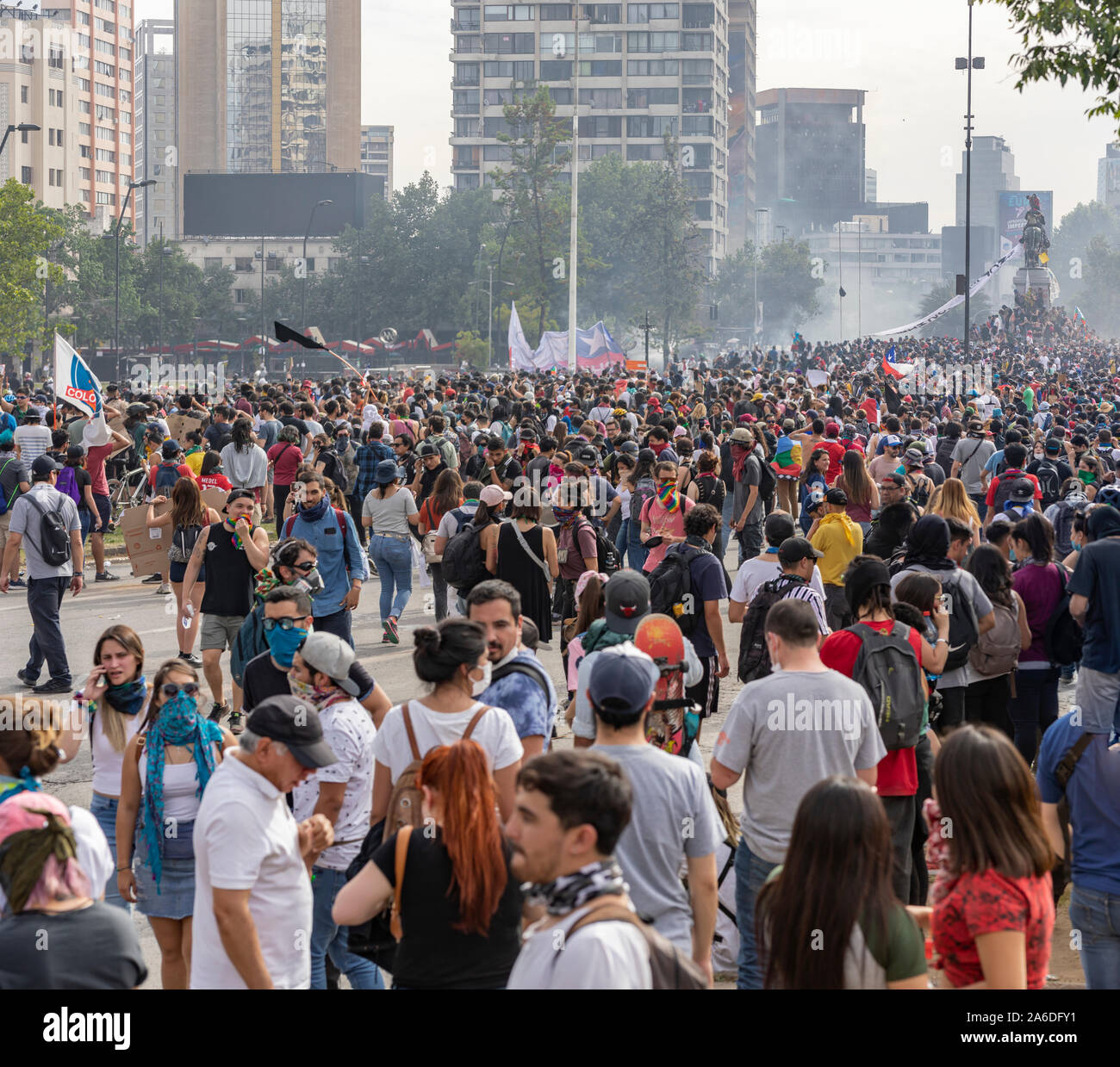 Chile students protests 2019 hi-res stock photography and images - Alamy