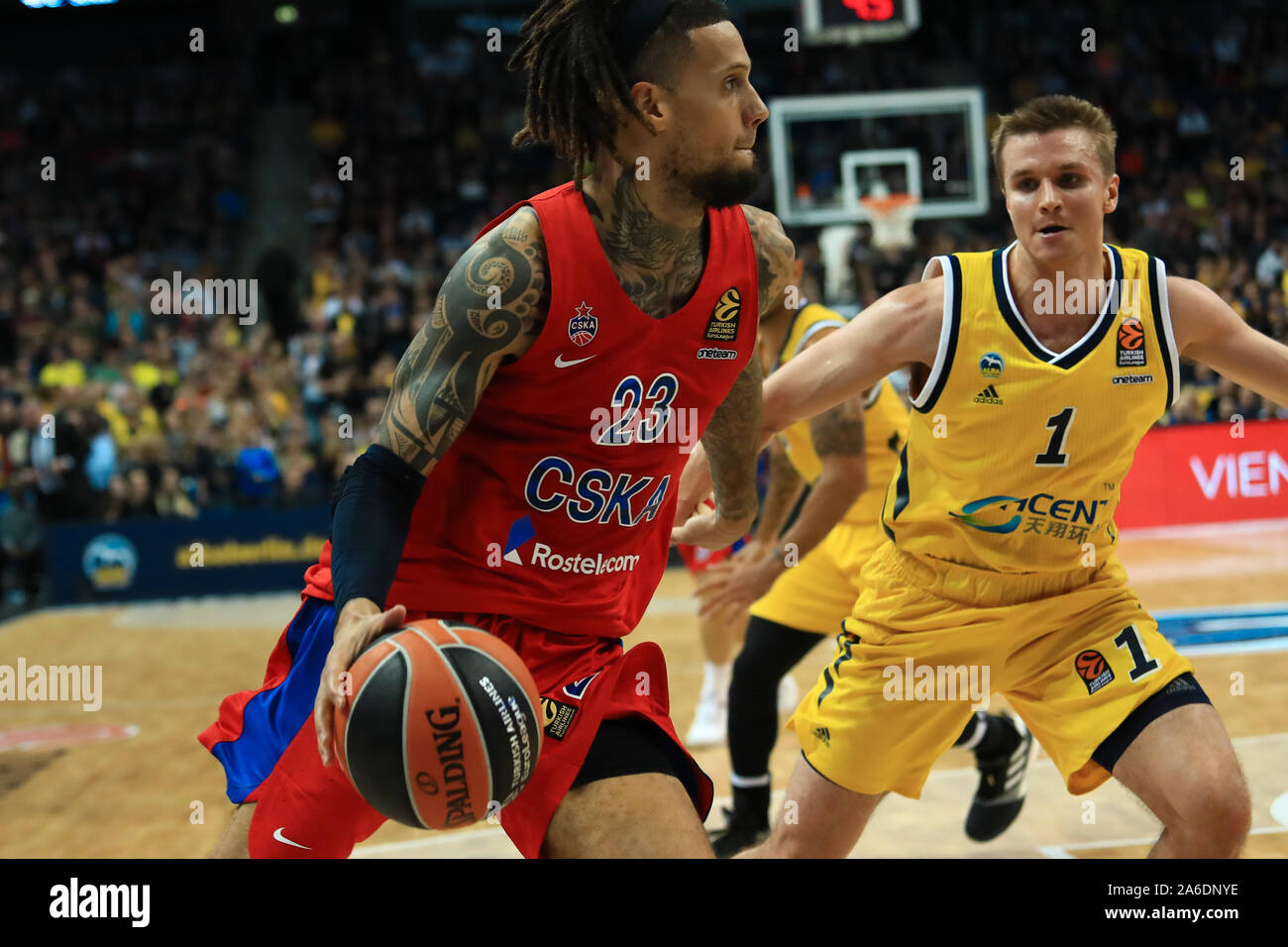 Berlino, Italy. 25th Oct, 2019. 1 makai mason contrasta #23 daniel ...