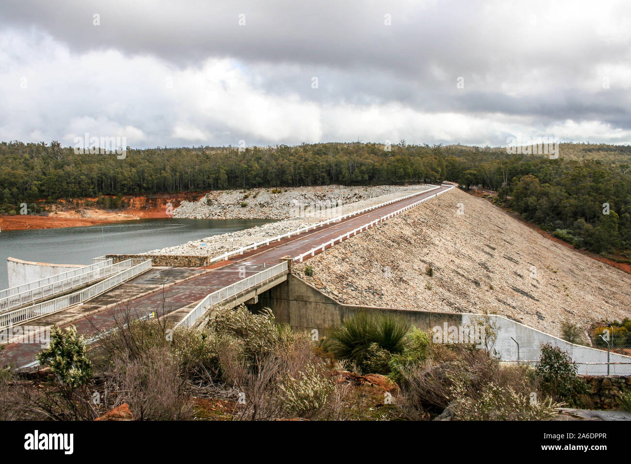 The Serpentine Dam is one of the major water supply dams for Perth ...