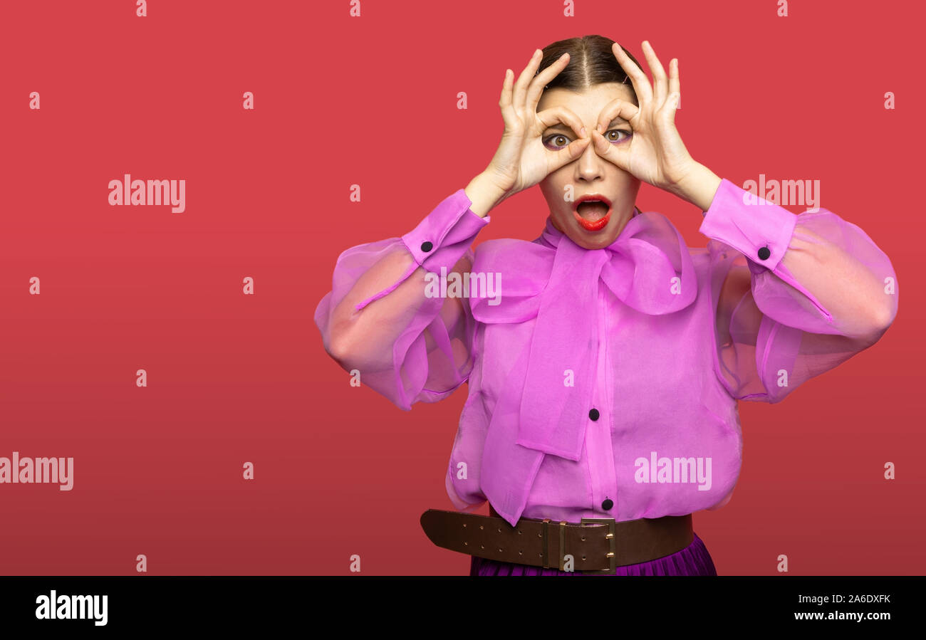 Actress glasses hi-res stock photography and images - Alamy