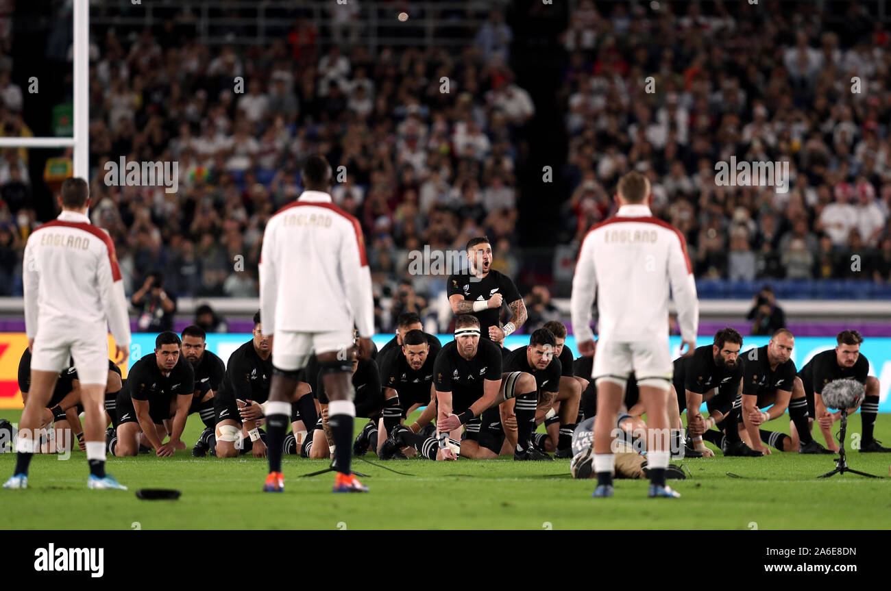 New Zealand's TJ Perenara leads the Haka as England look on before the ...