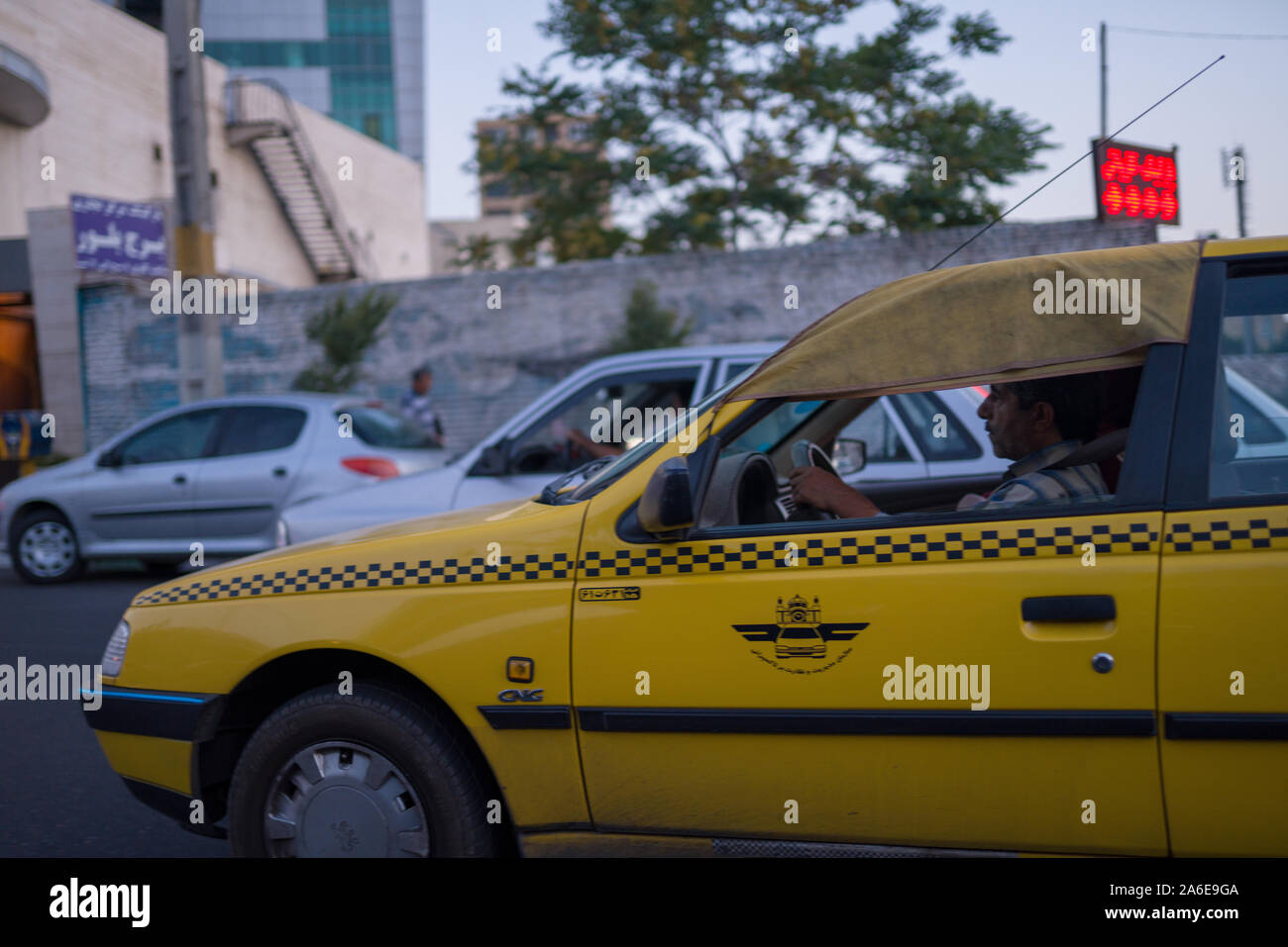 Tabriz iran city hi-res stock photography and images - Alamy