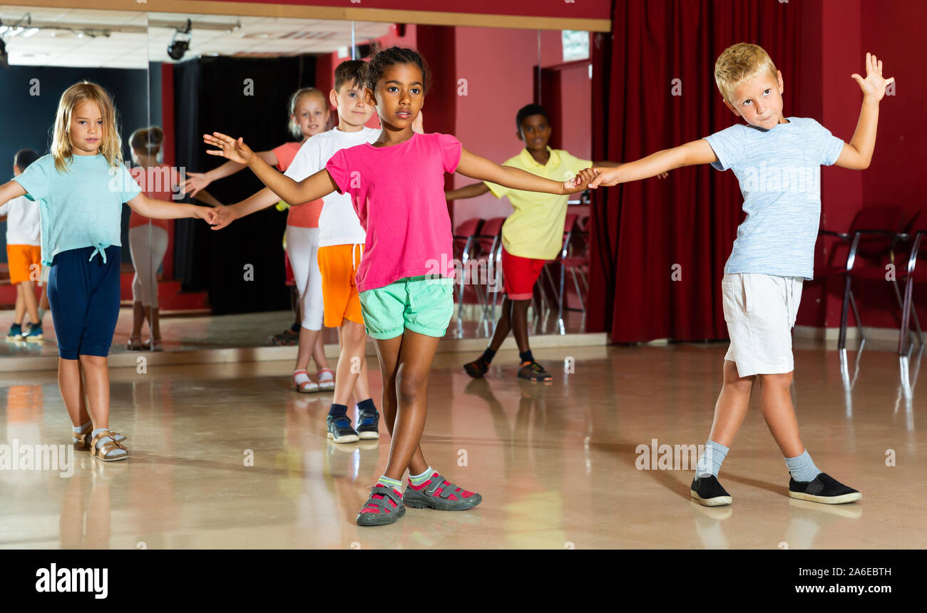 Cheery children hi-res stock photography and images - Alamy