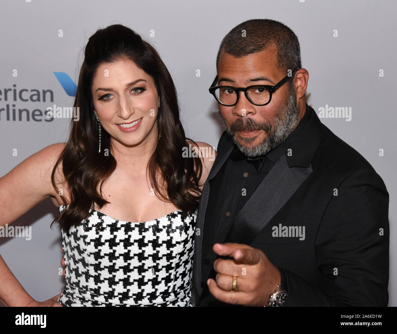 October 25 2019 Beverly Hills California Usa Chelsea Peretti And