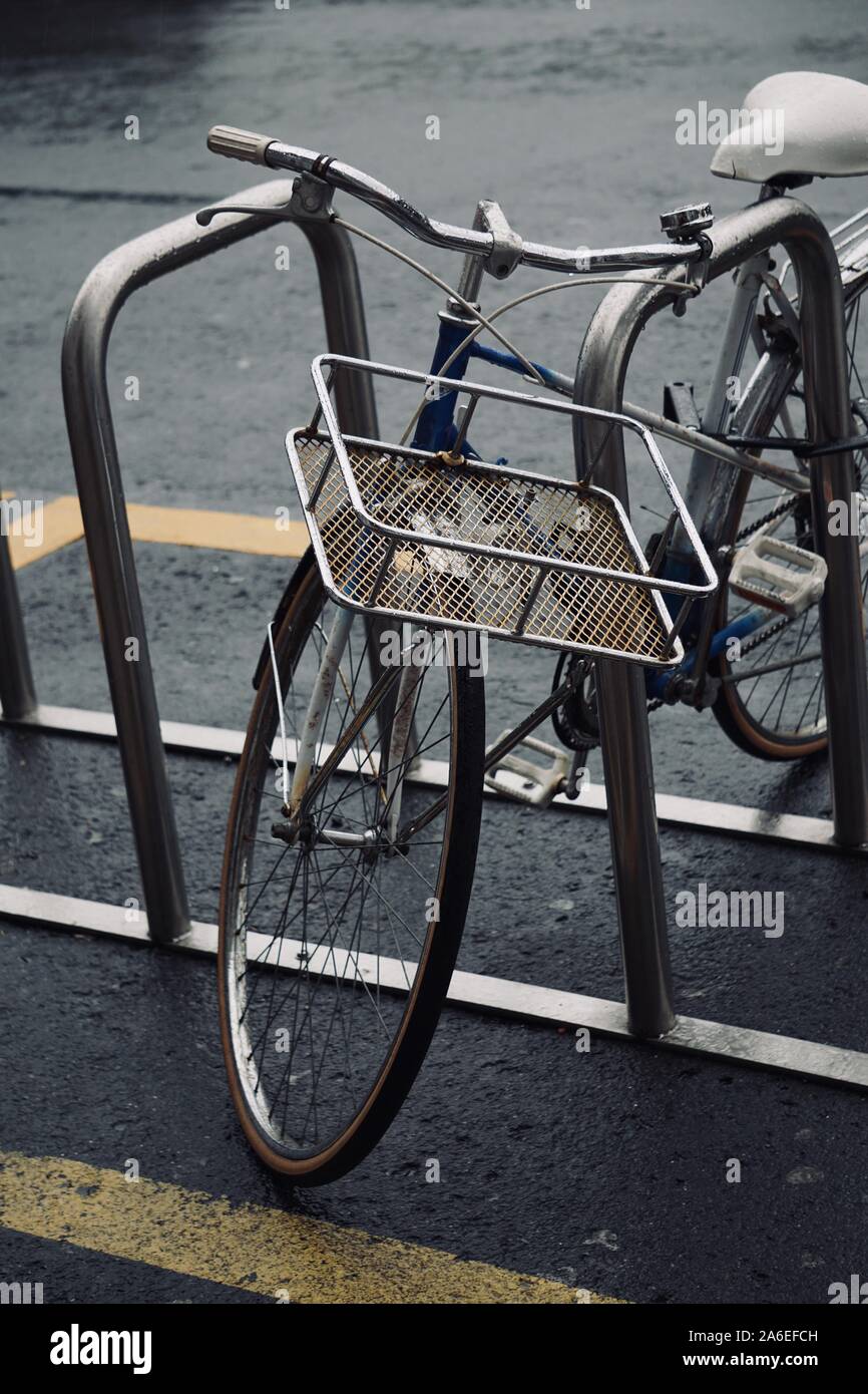 Bicycle and transportation hi-res stock photography and images - Alamy