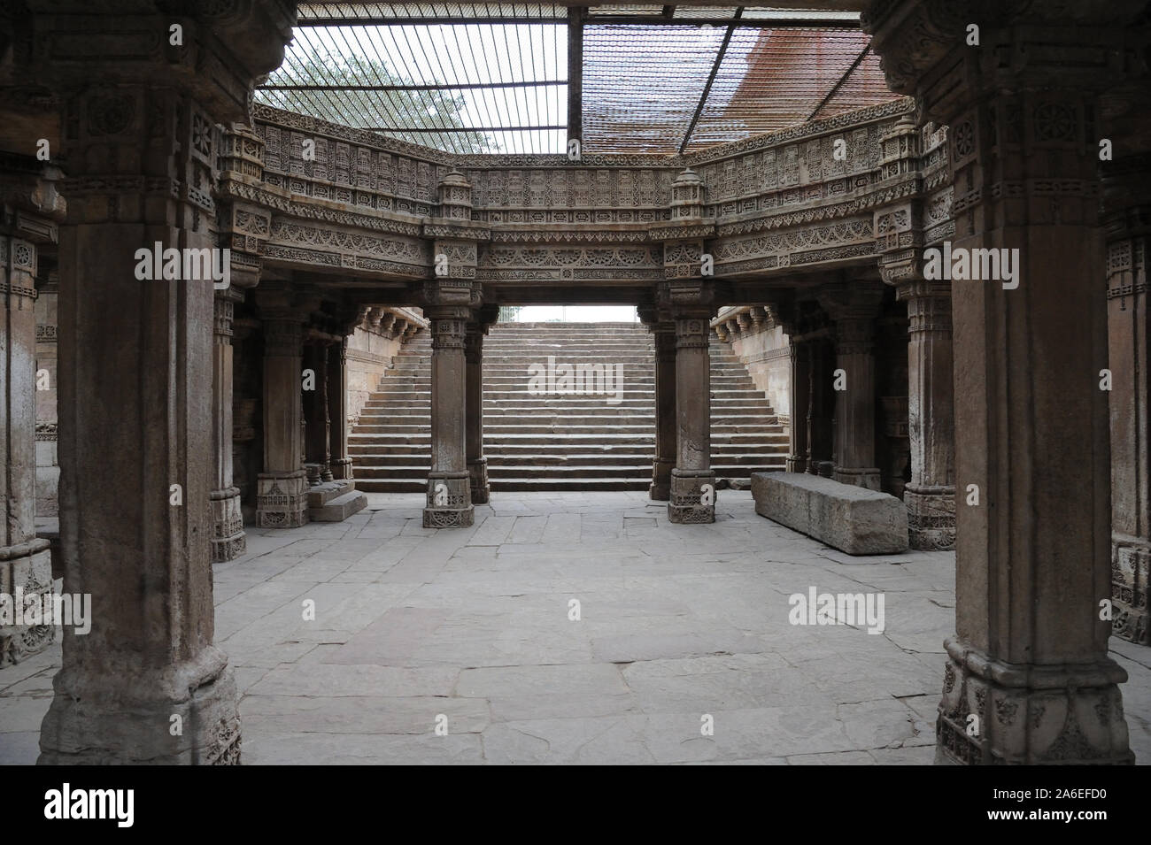 Ahmedabad, Gujarat, India -Asia: Adalaj Stepwell Beautiful architecture ...