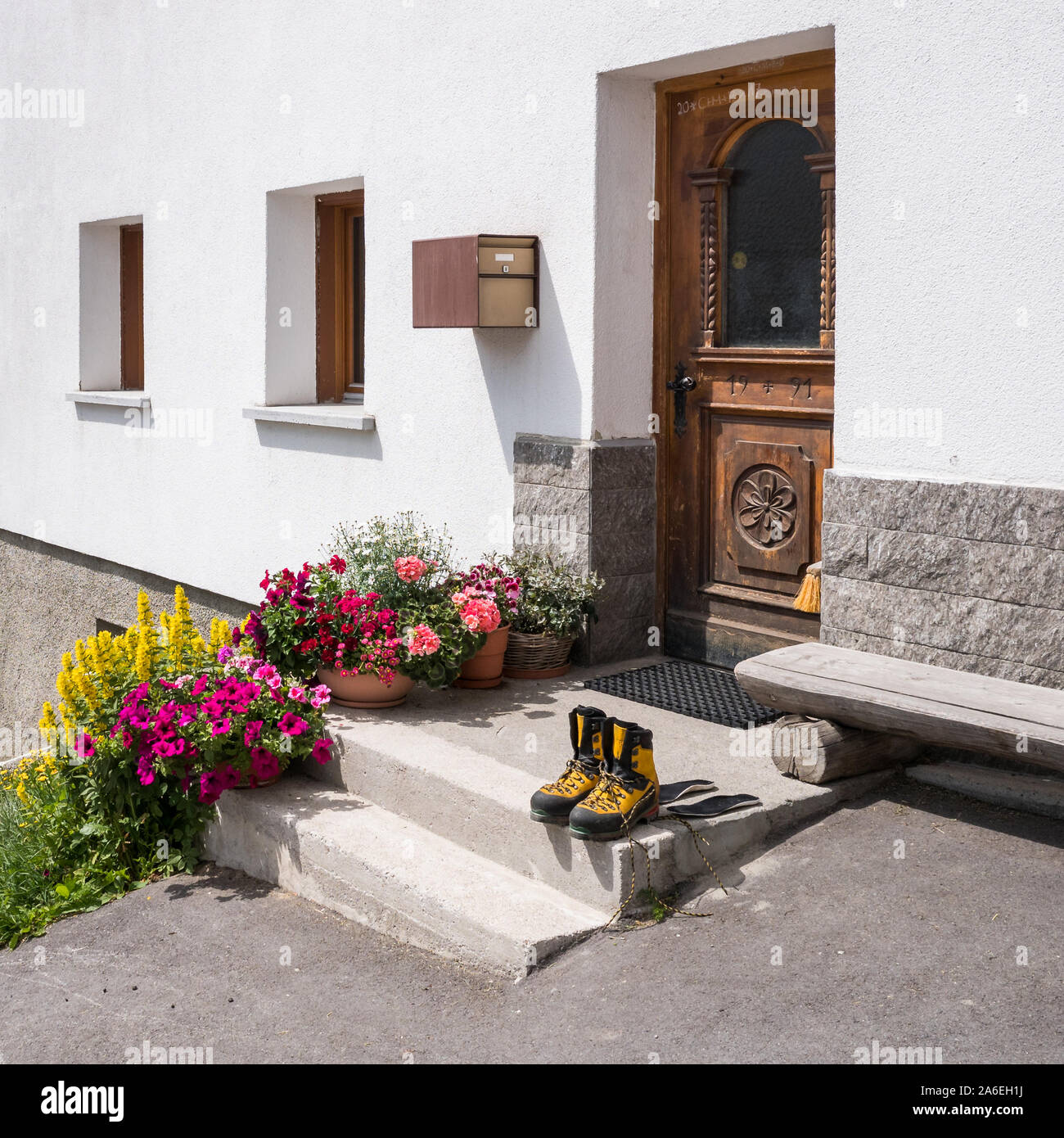 Boots entrance door hi-res stock photography and images - Alamy