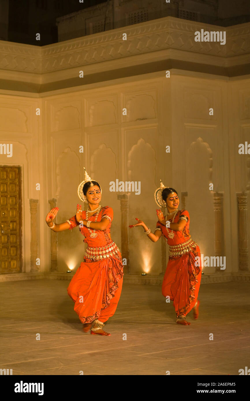 Odissi Dancers in Pushkar, Rajasthan, India Stock Photo - Alamy