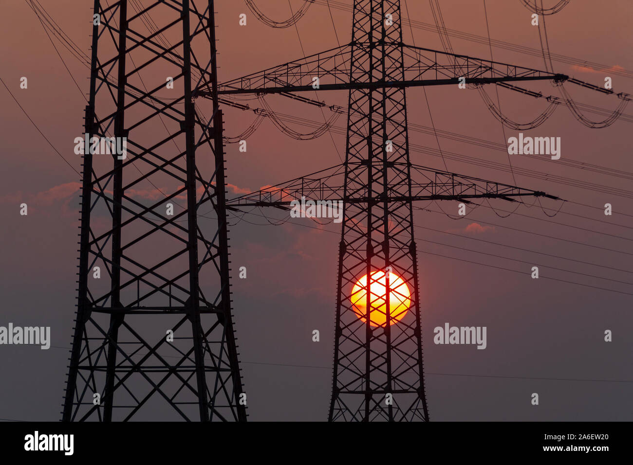 Pylon pylons silhouette hi-res stock photography and images - Alamy