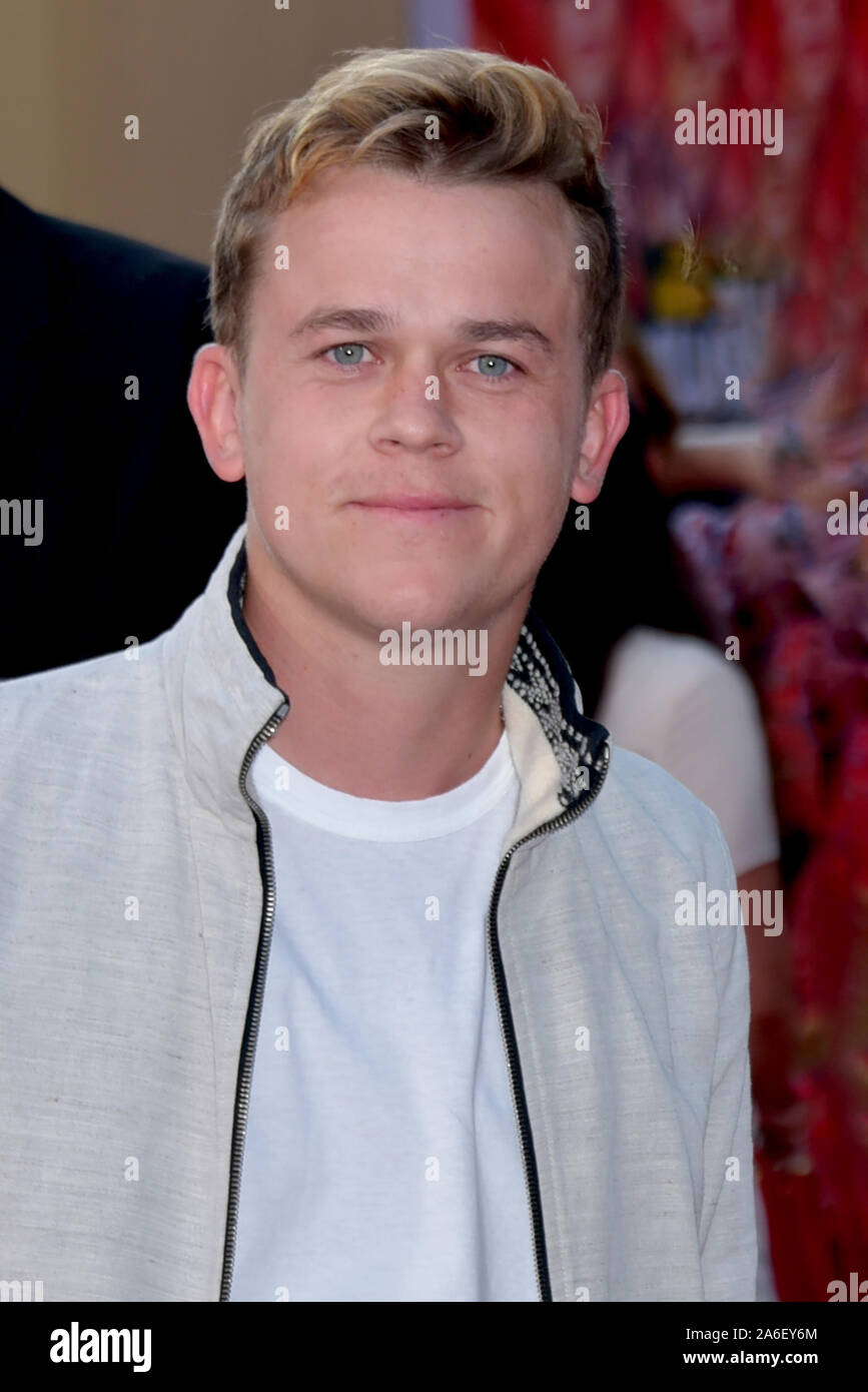 John owen lowe hi-res stock photography and images - Alamy