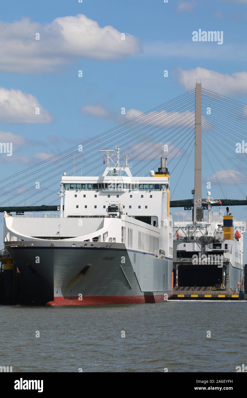 Cobelfret roro freight ferry pictured in the River Thames at Purfleet ...