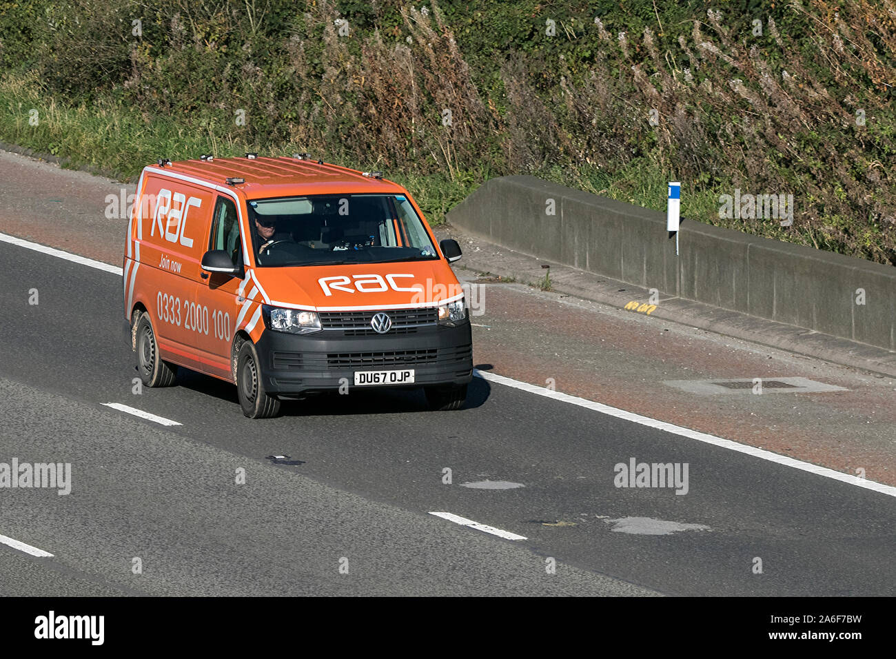 A RAC breakdown recovery VW Volkswagen transporter Stock Photo - Alamy