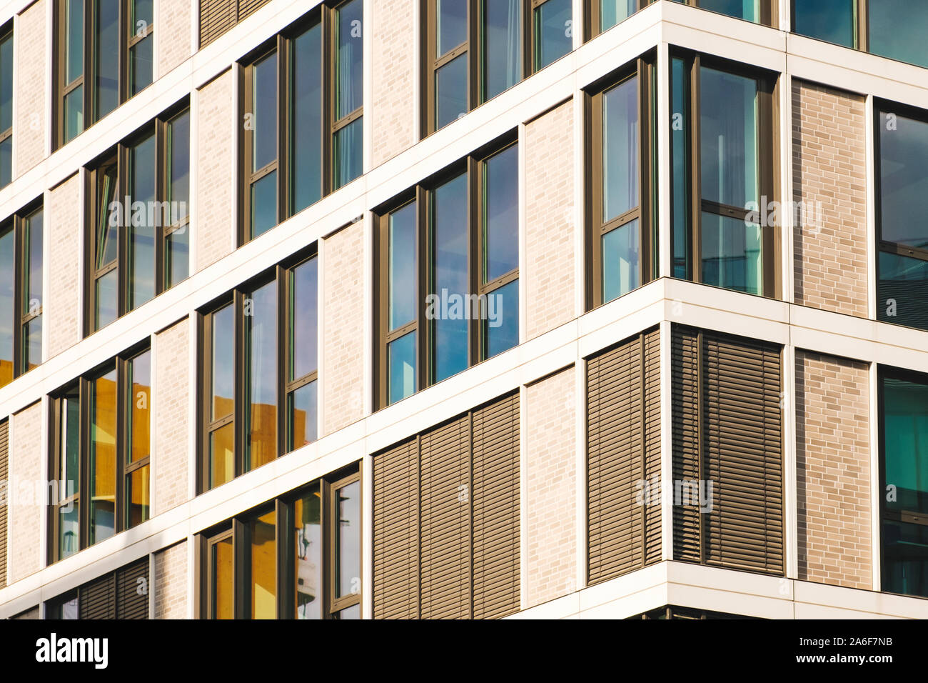 modern office building facade, commercial real estate exterior Stock Photo - Alamy