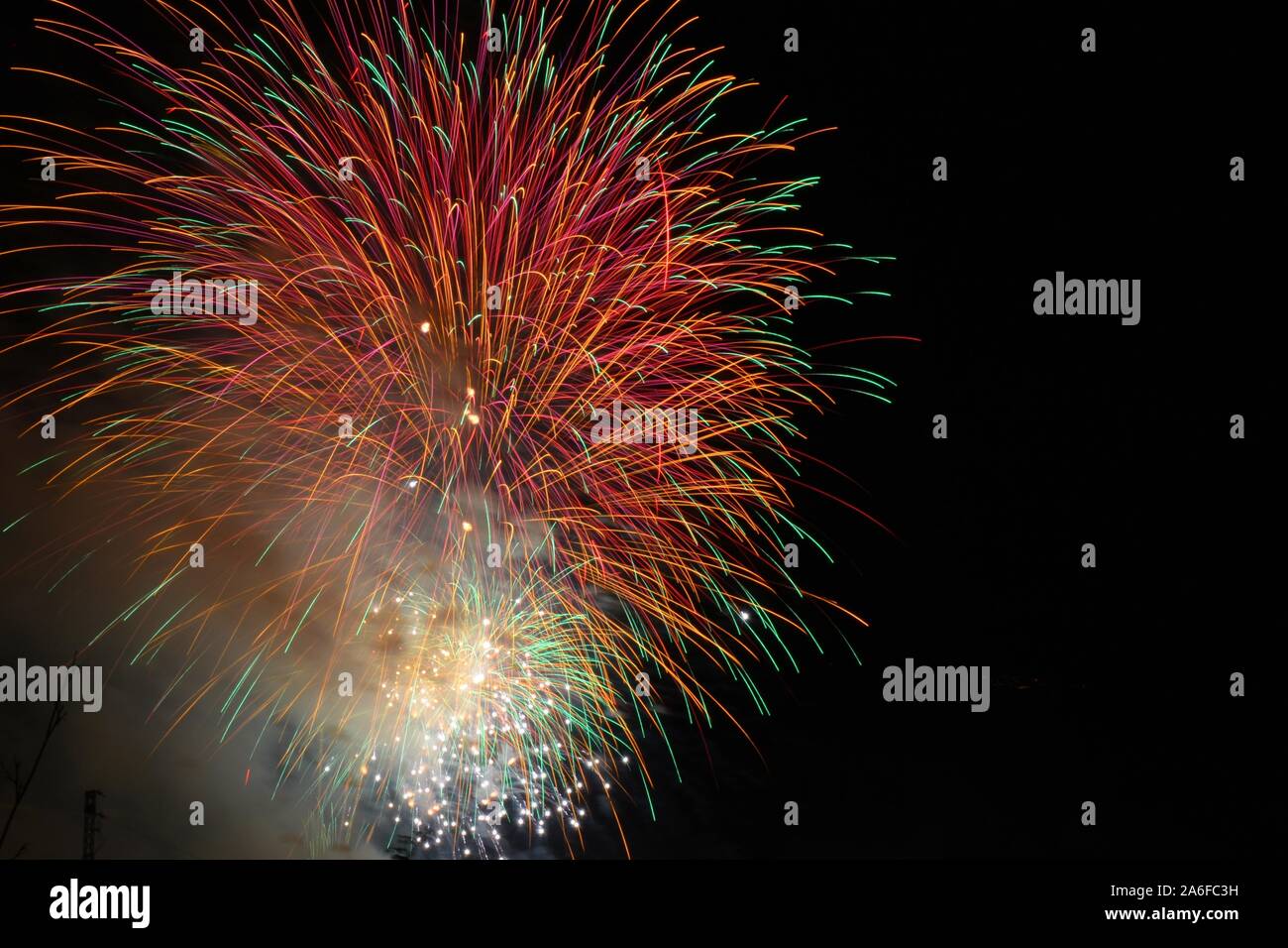 Great fireworks hi-res stock photography and images - Alamy