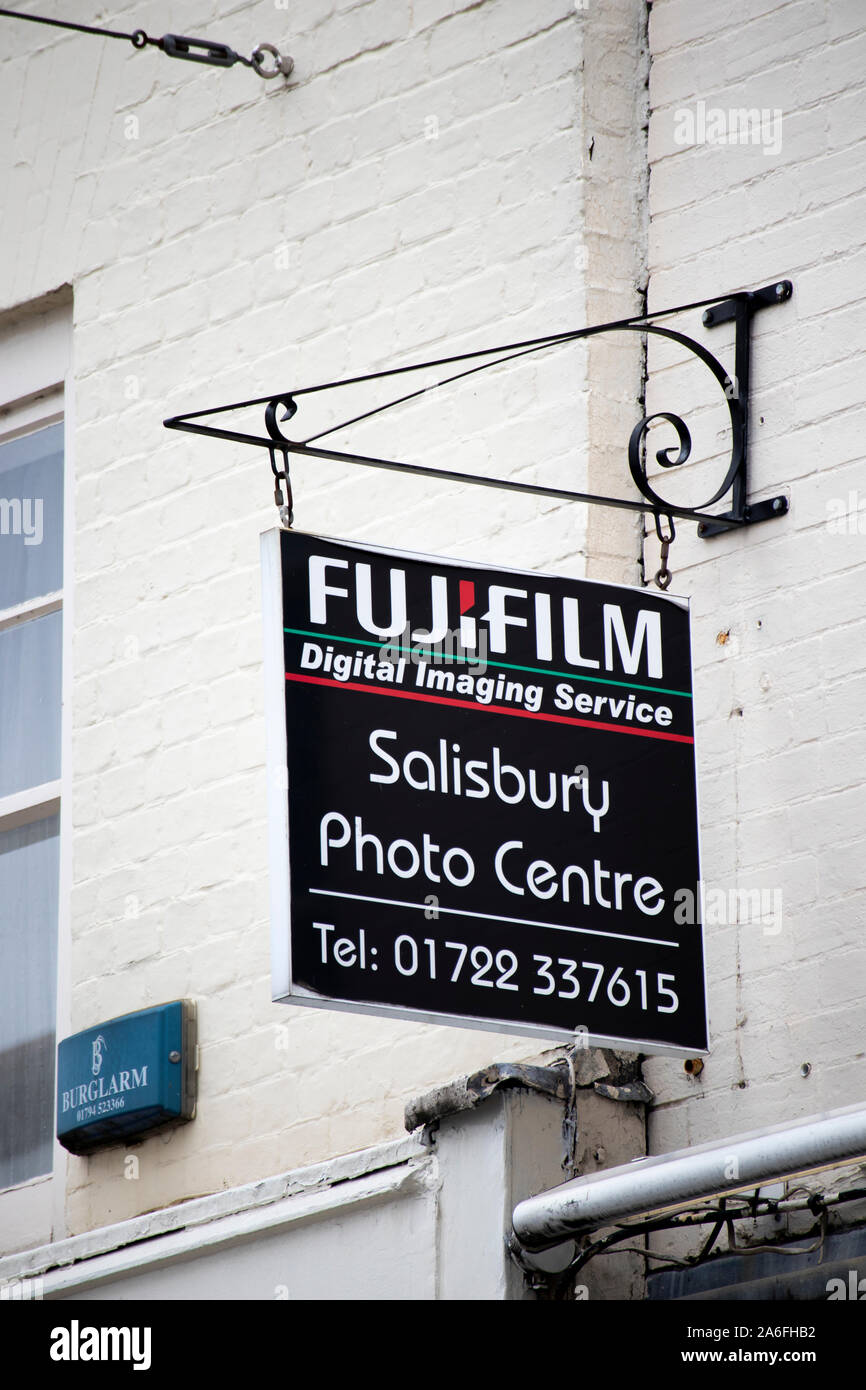 Salisbury Photo Centre sign above premises, photographic digital and ...