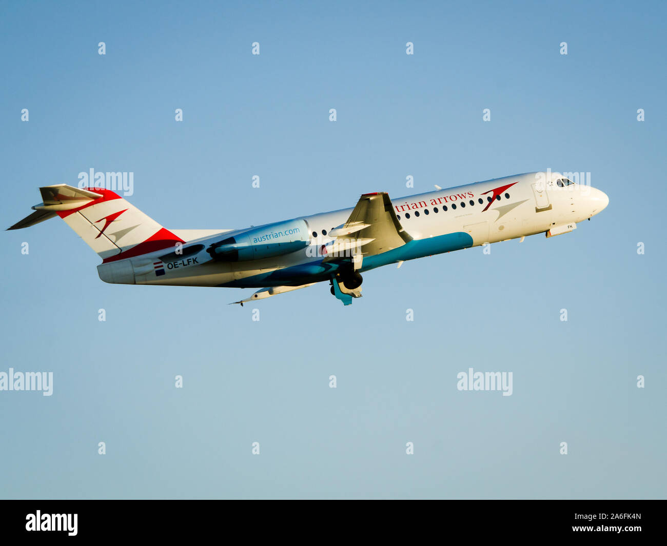 Austrian airplane hi-res stock photography and images - Alamy