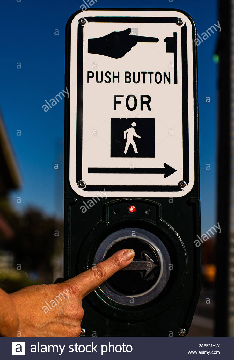 Signal Arrow Stock Photos & Signal Arrow Stock Images - Alamy