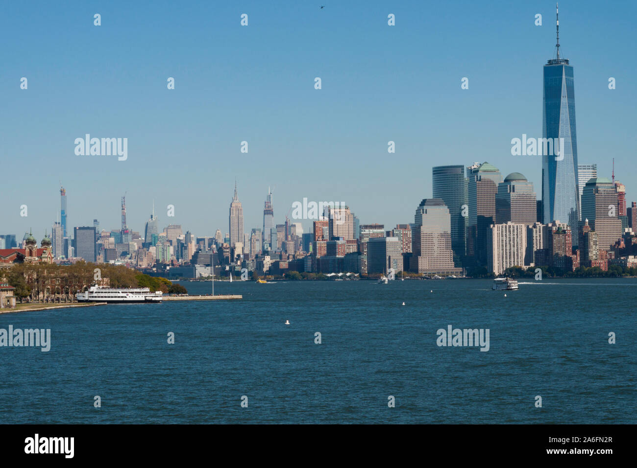 New York Harbor with Manhattan Skyline, NYC, USA Stock Photo - Alamy