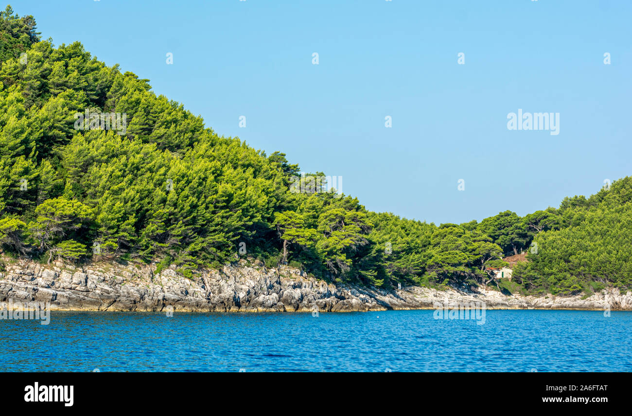 Croatia sea front view with cliffs and sailing boats Stock Photo - Alamy